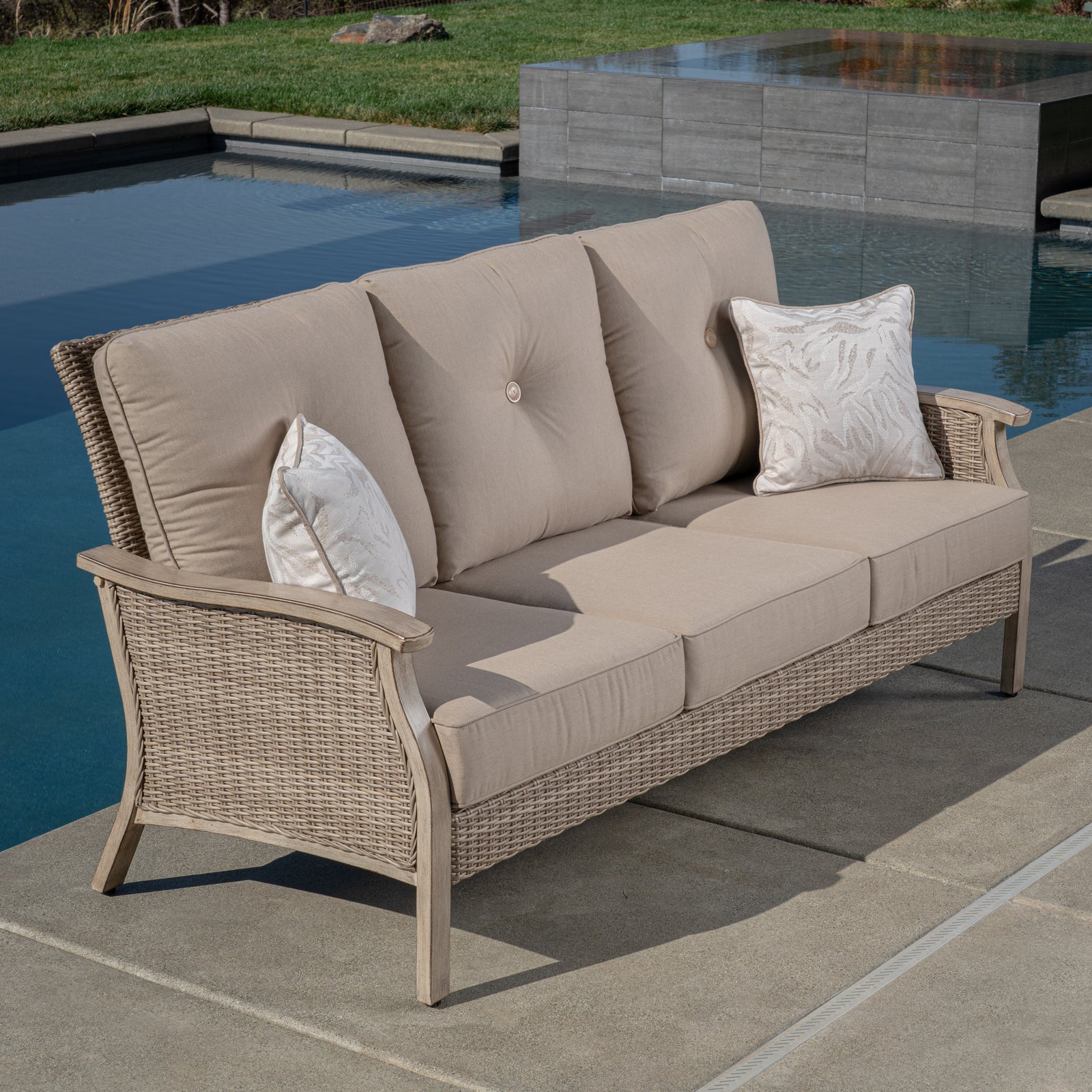 SunVilla Johanna 6-piece Deep Seating Set
